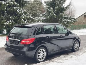 Melns Mercedes-Benz B 180 2012 Utena, ar dzinēja tilpumu 1.80 L un nobraukumu 322 tūkst. km par 4950 €, foto 5 vietnē AUTOMOTO.COM.LV