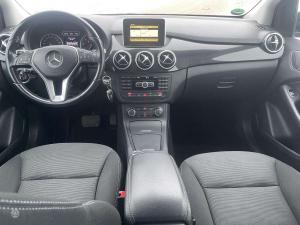 Black Mercedes-Benz B 180 2012 in Vilnius, with an engine capacity of 1.60 L and mileage of 247 thousand km for 6390 €, photo 9 on AUTOMOTO.COM.LV