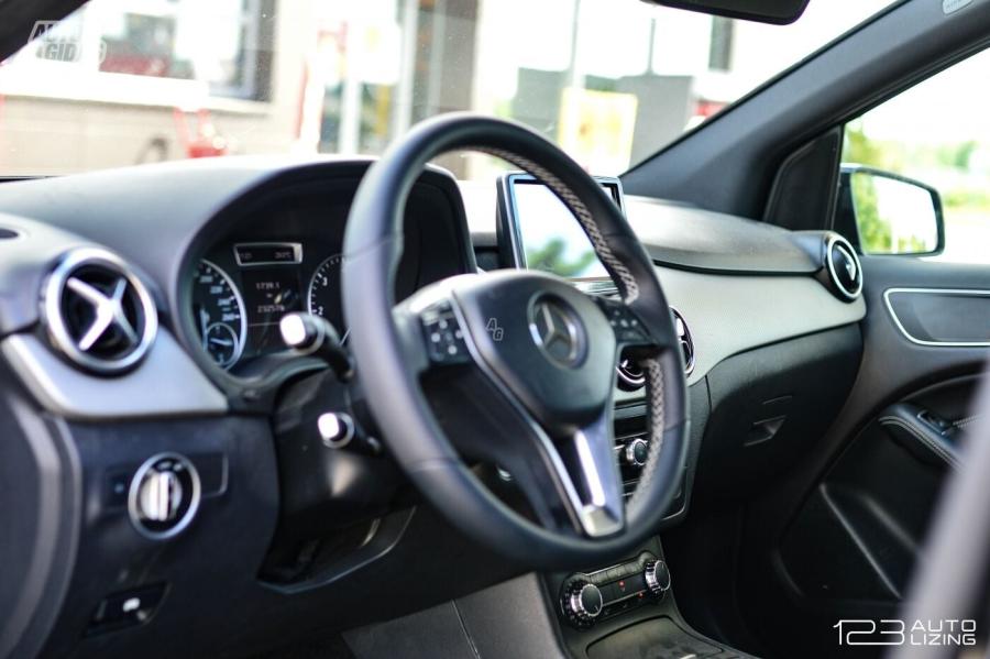 Melns Mercedes-Benz B 180 2012 Kretinga, ar dzinēja tilpumu 2.00 L un nobraukumu 233 tūkst. km par 6650 €, foto 11 vietnē AUTOMOTO.COM.LV