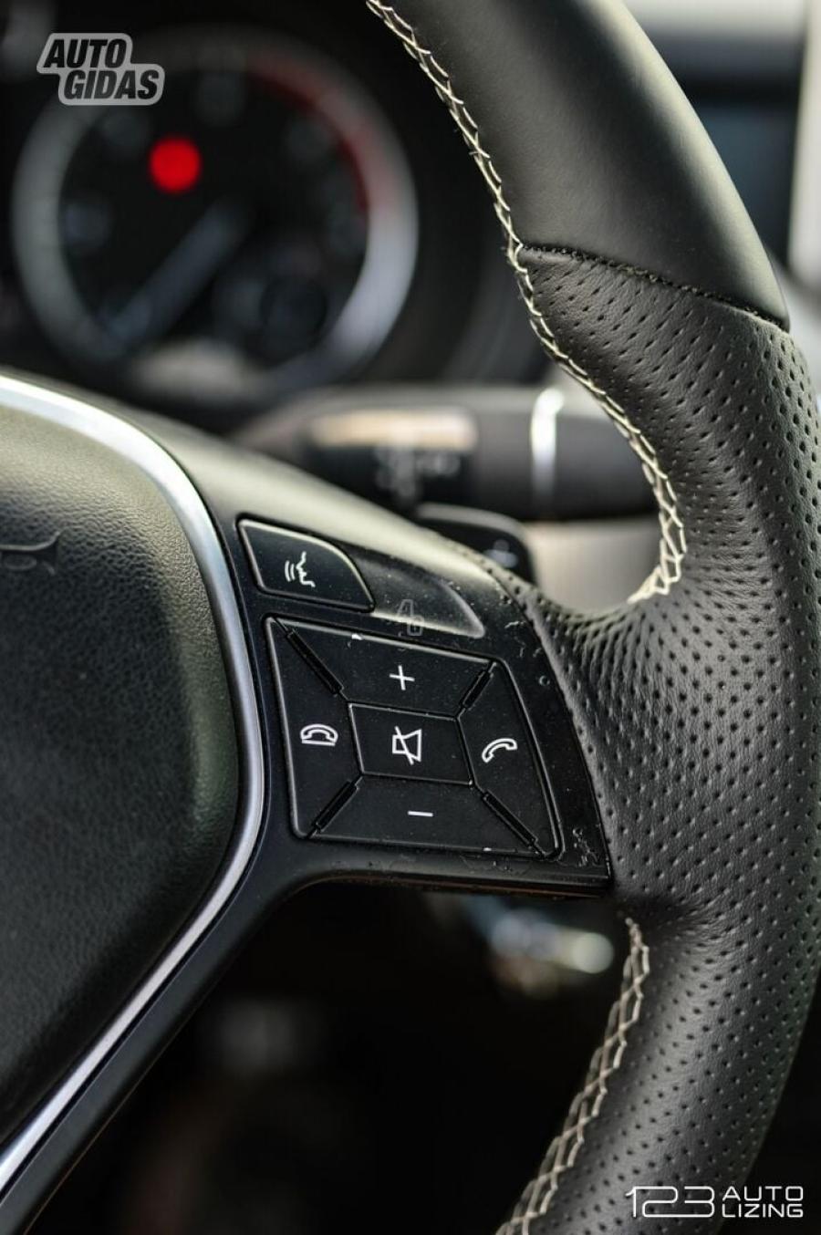 Melns Mercedes-Benz B 180 2012 Kretinga, ar dzinēja tilpumu 2.00 L un nobraukumu 233 tūkst. km par 6650 €, foto 14 vietnē AUTOMOTO.COM.LV