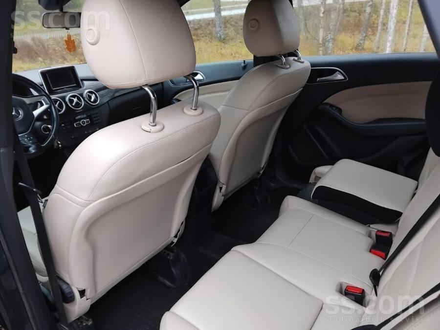 Black Mercedes-Benz B 180 2012 in Cesis, with an engine capacity of 1.80 L and mileage of 0 thousand km for 4500 €, photo 9 on AUTOMOTO.COM.LV