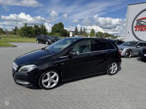 Melns Mercedes-Benz B 180 2012 Telšiai, ar dzinēja tilpumu 1.80 L un nobraukumu 252 tūkst. km par 5700 €, foto 3 vietnē AUTOMOTO.COM.LV