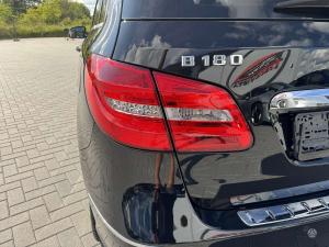 Melns Mercedes-Benz B 180 2012 Telšiai, ar dzinēja tilpumu 1.80 L un nobraukumu 252 tūkst. km par 5700 €, foto 15 vietnē AUTOMOTO.COM.LV