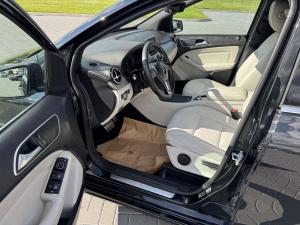 Melns Mercedes-Benz B 180 2012 Telšiai, ar dzinēja tilpumu 1.80 L un nobraukumu 252 tūkst. km par 5700 €, foto 16 vietnē AUTOMOTO.COM.LV