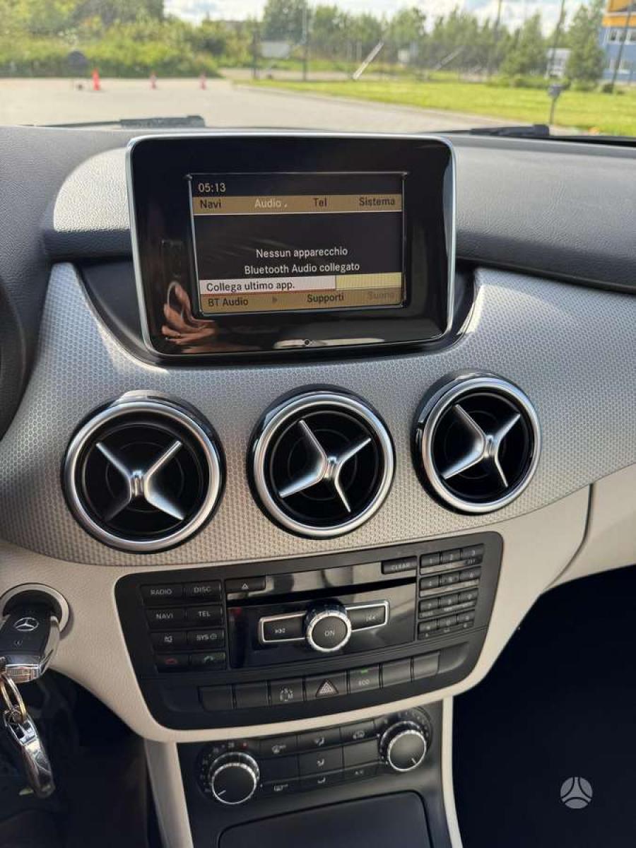 Melns Mercedes-Benz B 180 2012 Telšiai, ar dzinēja tilpumu 1.80 L un nobraukumu 252 tūkst. km par 5700 €, foto 29 vietnē AUTOMOTO.COM.LV