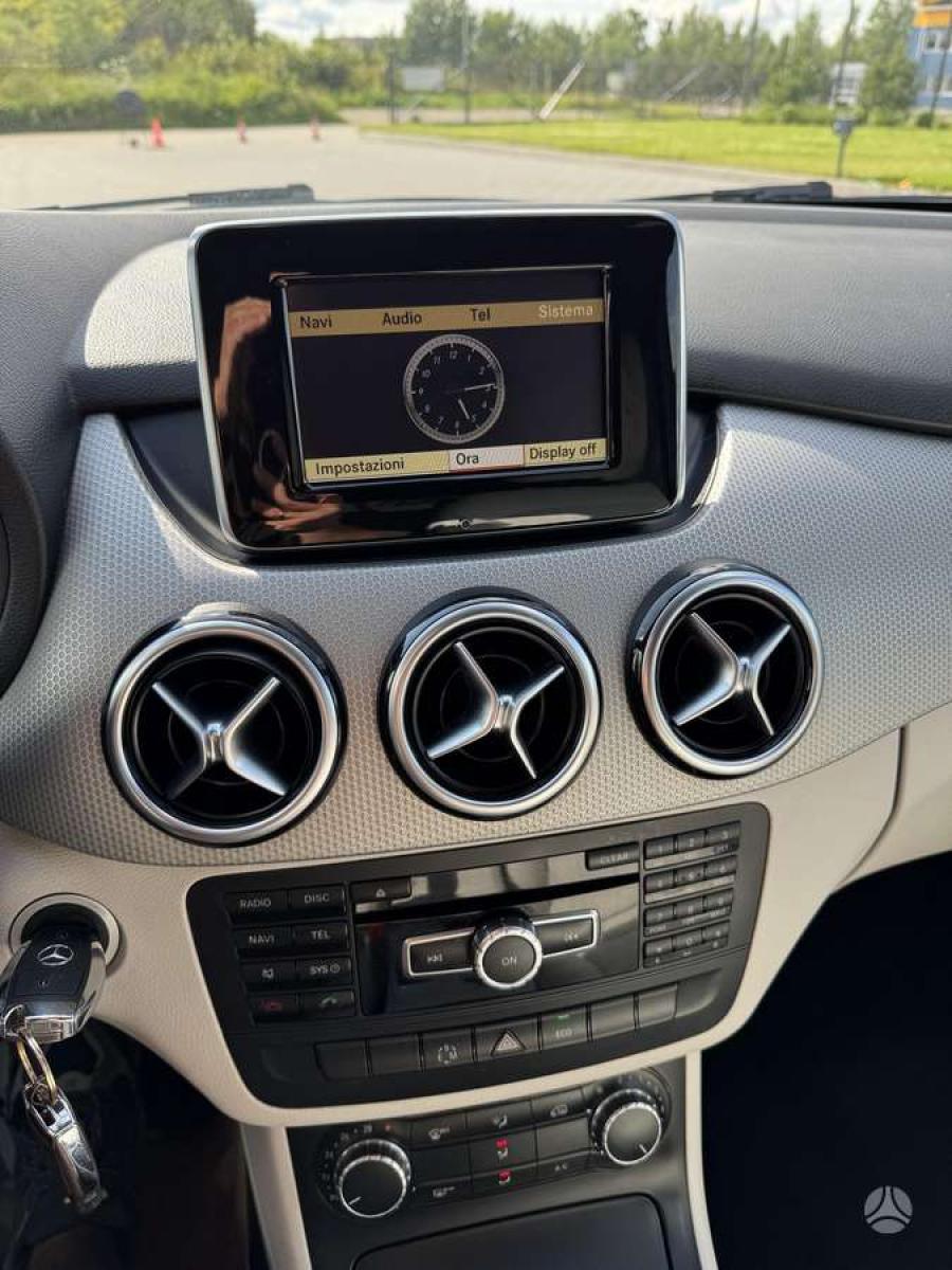 Melns Mercedes-Benz B 180 2012 Telšiai, ar dzinēja tilpumu 1.80 L un nobraukumu 252 tūkst. km par 5700 €, foto 33 vietnē AUTOMOTO.COM.LV