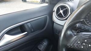 Melns Mercedes-Benz B 180 2012 Rīga, ar dzinēja tilpumu 1.80 L un nobraukumu 400 tūkst. km par 6950 €, foto 13 vietnē AUTOMOTO.COM.LV