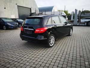 Melns Mercedes-Benz B 180 2012 Radviliškis, ar dzinēja tilpumu 1.80 L un nobraukumu 202 tūkst. km par 4950 €, foto 7 vietnē AUTOMOTO.COM.LV