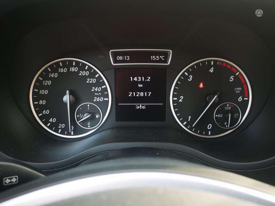 Melns Mercedes-Benz B 180 2012 Radviliškis, ar dzinēja tilpumu 1.80 L un nobraukumu 202 tūkst. km par 4950 €, foto 8 vietnē AUTOMOTO.COM.LV