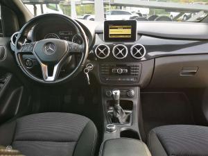 Melns Mercedes-Benz B 180 2012 Radviliškis, ar dzinēja tilpumu 1.80 L un nobraukumu 202 tūkst. km par 4950 €, foto 11 vietnē AUTOMOTO.COM.LV