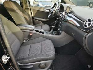 Melns Mercedes-Benz B 180 2012 Radviliškis, ar dzinēja tilpumu 1.80 L un nobraukumu 202 tūkst. km par 4950 €, foto 17 vietnē AUTOMOTO.COM.LV