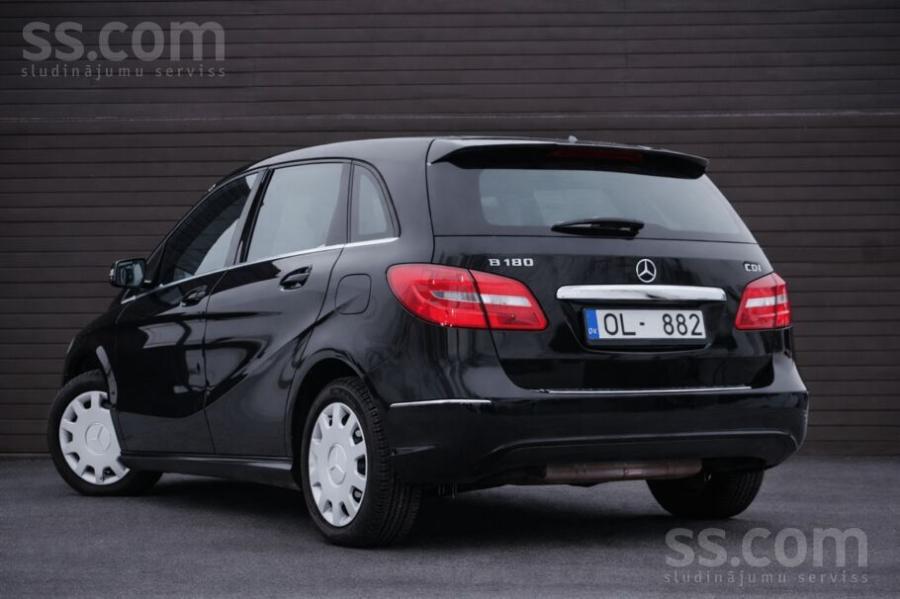 Melns Mercedes-Benz B 180 2013 Rīga, ar dzinēja tilpumu 1.80 L un nobraukumu 240 tūkst. km par 7490 €, foto 5 vietnē AUTOMOTO.COM.LV
