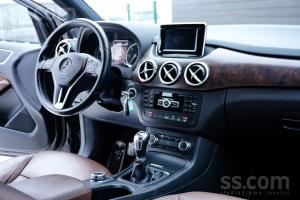 Melns Mercedes-Benz B 180 2013 Rīga, ar dzinēja tilpumu 1.80 L un nobraukumu 240 tūkst. km par 7490 €, foto 6 vietnē AUTOMOTO.COM.LV