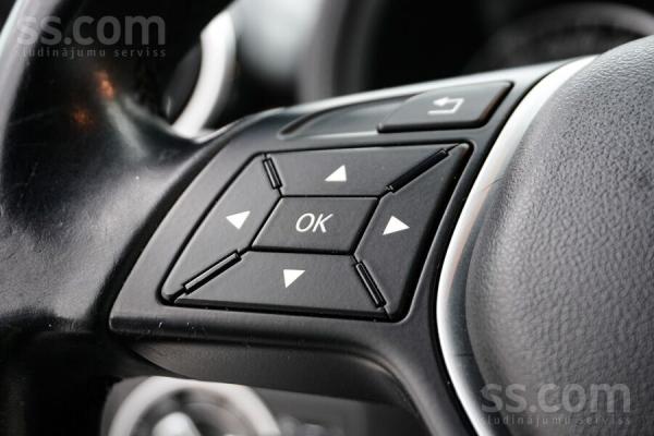 Black Mercedes-Benz B 180 2013 in Riga, with an engine capacity of 1.80 L and mileage of 240 thousand km for 7490 €, photo 7 on AUTOMOTO.COM.LV