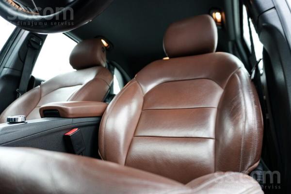 Black Mercedes-Benz B 180 2013 in Riga, with an engine capacity of 1.80 L and mileage of 240 thousand km for 7490 €, photo 10 on AUTOMOTO.COM.LV