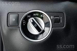 Melns Mercedes-Benz B 180 2013 Rīga, ar dzinēja tilpumu 1.80 L un nobraukumu 240 tūkst. km par 7490 €, foto 18 vietnē AUTOMOTO.COM.LV
