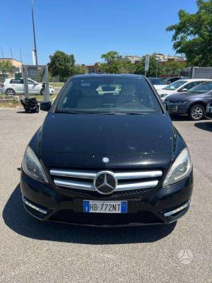 Black Mercedes-Benz B 180 2013 in Siauliai, with an engine capacity of 1.46 L and mileage of 290 thousand km for 3950 €, photo 3 on AUTOMOTO.COM.LV