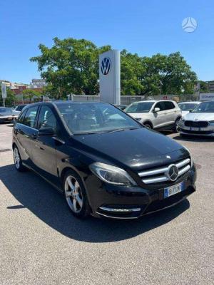 Black Mercedes-Benz B 180 2013 in Siauliai, with an engine capacity of 1.46 L and mileage of 290 thousand km for 3950 €, photo 4 on AUTOMOTO.COM.LV