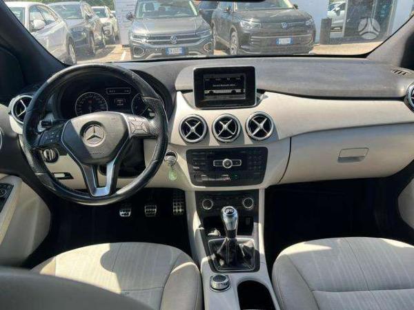 Melns Mercedes-Benz B 180 2013 Šauļi, ar dzinēja tilpumu 1.46 L un nobraukumu 290 tūkst. km par 3950 €, foto 9 vietnē AUTOMOTO.COM.LV