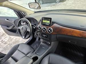 Black Mercedes-Benz B 180 2014 in Vilnius, with an engine capacity of 1.46 L and mileage of 245 thousand km for 6777 €, photo 24 on AUTOMOTO.COM.LV
