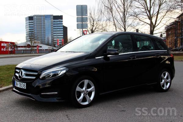 Black Mercedes-Benz B 180 2015 in Riga, with an engine capacity of 1.50 L and mileage of 259 thousand km for 9100 €, photo 3 on AUTOMOTO.COM.LV