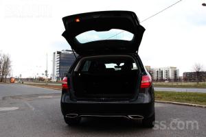 Melns Mercedes-Benz B 180 2015 Rīga, ar dzinēja tilpumu 1.50 L un nobraukumu 259 tūkst. km par 9100 €, foto 29 vietnē AUTOMOTO.COM.LV