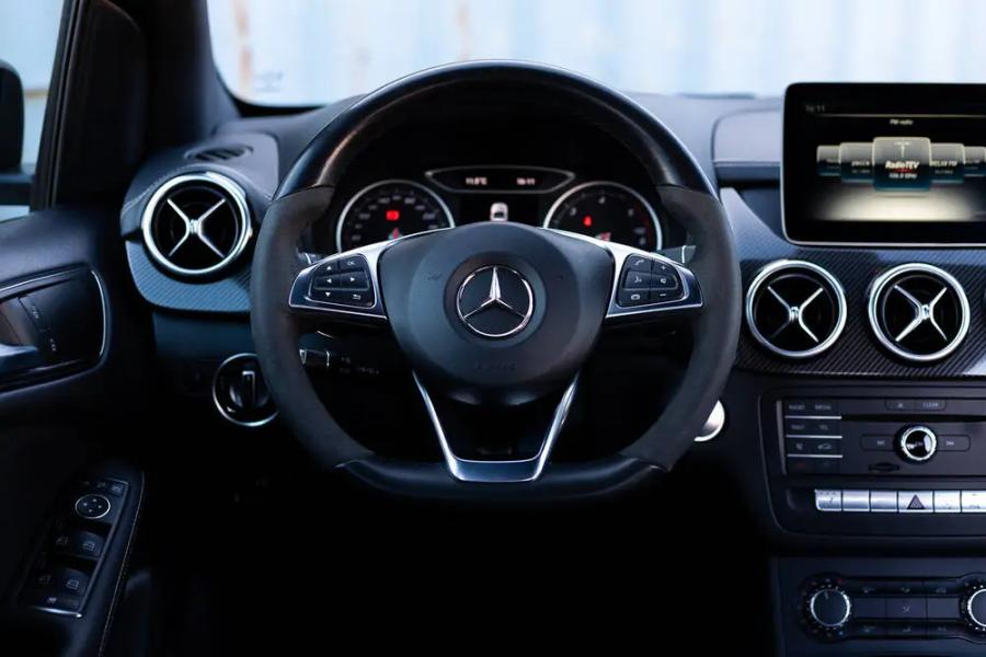 Melns Mercedes-Benz B 180 2017 Rīga, ar dzinēja tilpumu 1.50 L un nobraukumu 119 tūkst. km par 13495 €, foto 27 vietnē AUTOMOTO.COM.LV