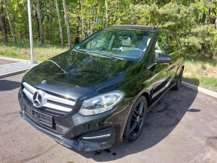 Melns Mercedes-Benz B 180 2017 Kauņa, ar dzinēja tilpumu 1.46 L un nobraukumu 299 tūkst. km par 6590 €, foto 1 vietnē AUTOMOTO.COM.LV