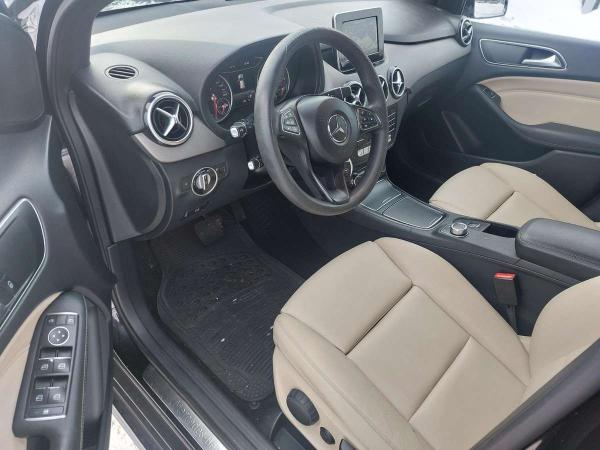 Melns Mercedes-Benz B 180 2018 Kauņa, ar dzinēja tilpumu 1.46 L un nobraukumu 300 tūkst. km par 7890 €, foto 8 vietnē AUTOMOTO.COM.LV