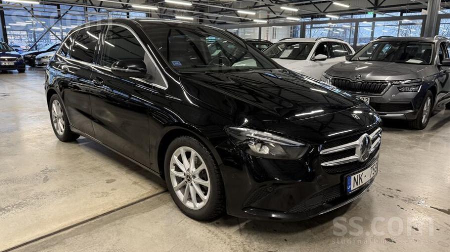 Melns Mercedes-Benz B 180 2020 Rīga, ar dzinēja tilpumu 1.50 L un nobraukumu 66 tūkst. km par 20900 €, foto 6 vietnē AUTOMOTO.COM.LV