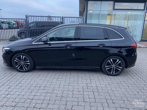 Melns Mercedes-Benz B 180 2023 Kauņa, ar dzinēja tilpumu 1.30 L un nobraukumu 41 tūkst. km par 31598 €, foto 9 vietnē AUTOMOTO.COM.LV
