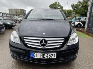 Black Mercedes-Benz B 180 2006 in Klaipeda, with an engine capacity of 1.99 L and mileage of 172 thousand km for 3500 €, photo 3 on AUTOMOTO.COM.LV
