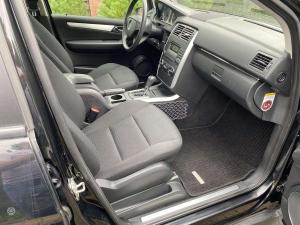 Black Mercedes-Benz B 180 2006 in Klaipeda, with an engine capacity of 1.99 L and mileage of 172 thousand km for 3500 €, photo 10 on AUTOMOTO.COM.LV