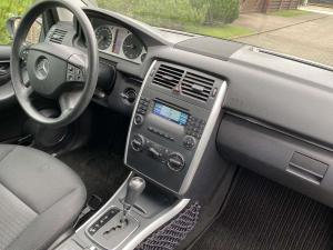 Black Mercedes-Benz B 180 2006 in Klaipeda, with an engine capacity of 1.99 L and mileage of 172 thousand km for 3500 €, photo 11 on AUTOMOTO.COM.LV