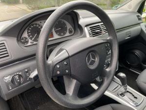 Black Mercedes-Benz B 180 2006 in Klaipeda, with an engine capacity of 1.99 L and mileage of 172 thousand km for 3500 €, photo 14 on AUTOMOTO.COM.LV