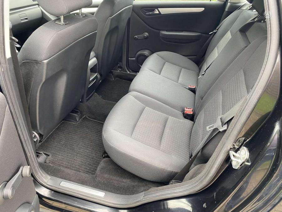 Black Mercedes-Benz B 180 2006 in Klaipeda, with an engine capacity of 1.99 L and mileage of 172 thousand km for 3500 €, photo 16 on AUTOMOTO.COM.LV