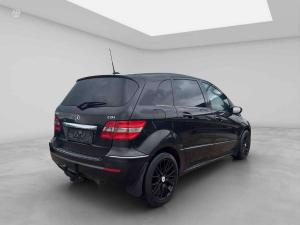 Melns Mercedes-Benz B 180 2007 Kauņa, ar dzinēja tilpumu 2.00 L un nobraukumu 294 tūkst. km par 3890 €, foto 7 vietnē AUTOMOTO.COM.LV
