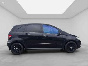 Melns Mercedes-Benz B 180 2007 Kauņa, ar dzinēja tilpumu 2.00 L un nobraukumu 294 tūkst. km par 3890 €, foto 8 vietnē AUTOMOTO.COM.LV