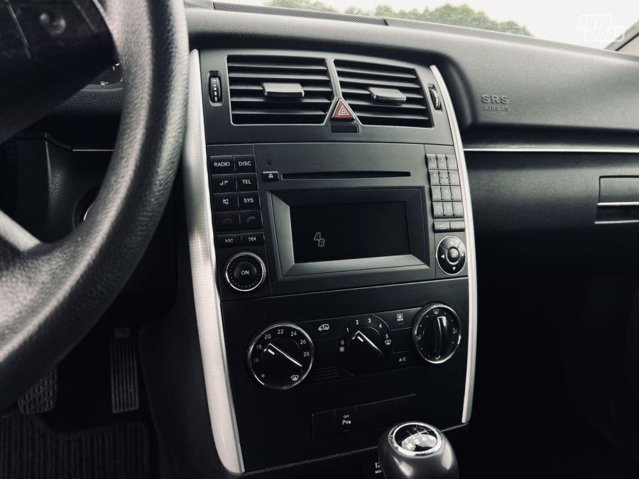 Melns Mercedes-Benz B 180 2008 Marijampole, ar dzinēja tilpumu 2.00 L un nobraukumu 365 tūkst. km par 1000 €, foto 8 vietnē AUTOMOTO.COM.LV