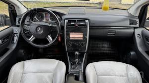 Black Mercedes-Benz B 180 2008 in Rezekne, with an engine capacity of 2.00 L and mileage of 295 thousand km for 2250 €, photo 10 on AUTOMOTO.COM.LV