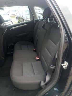 Black Mercedes-Benz B 180 2009 in Kaunas, with an engine capacity of 2.10 L and mileage of 210 thousand km for 2900 €, photo 14 on AUTOMOTO.COM.LV
