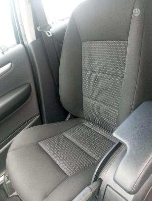 Black Mercedes-Benz B 180 2009 in Kaunas, with an engine capacity of 2.10 L and mileage of 210 thousand km for 2900 €, photo 15 on AUTOMOTO.COM.LV