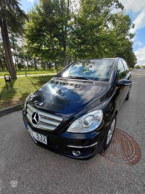 Melns Mercedes-Benz B 180 2009 Klaipėda, ar dzinēja tilpumu 1.99 L un nobraukumu 301 tūkst. km par 2450 €, foto  vietnē AUTOMOTO.COM.LV