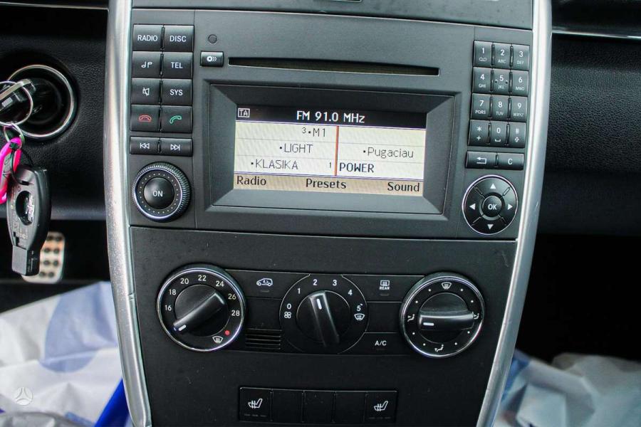 Melns Mercedes-Benz B 180 2011 Kauņa, ar dzinēja tilpumu 2.00 L un nobraukumu 301 tūkst. km par 4490 €, foto 14 vietnē AUTOMOTO.COM.LV