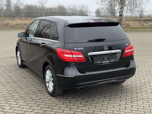 Melns Mercedes-Benz B 180 2012 Marijampole, ar dzinēja tilpumu 1.80 L un nobraukumu 234 tūkst. km par 5100 €, foto 3 vietnē AUTOMOTO.COM.LV
