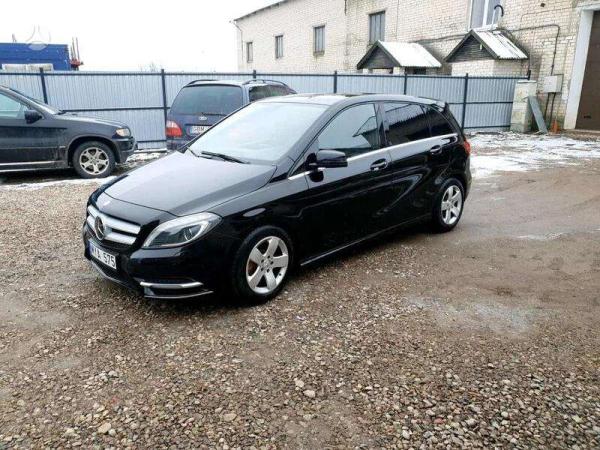 Melns Mercedes-Benz B 180 2012 Viļņa, ar dzinēja tilpumu 1.80 L un nobraukumu 310 tūkst. km par 2890 €, foto 4 vietnē AUTOMOTO.COM.LV