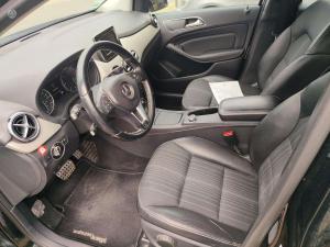 Melns Mercedes-Benz B 180 2012 Rokiškis, ar dzinēja tilpumu 1.80 L un nobraukumu 240 tūkst. km par 2200 €, foto 6 vietnē AUTOMOTO.COM.LV