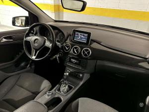 Melns Mercedes-Benz B 180 2013 Kauņa, ar dzinēja tilpumu 1.50 L un nobraukumu 270 tūkst. km par 4250 €, foto 6 vietnē AUTOMOTO.COM.LV