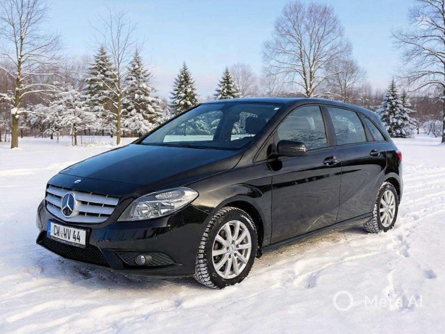 Black Mercedes-Benz B 180 2013 in Klaipeda, with an engine capacity of 0.00 L and mileage of 260 thousand km for 5999 €, photo 1 on AUTOMOTO.COM.LV