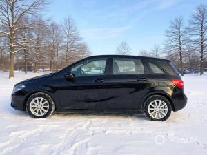 Black Mercedes-Benz B 180 2013 in Klaipeda, with an engine capacity of 0.00 L and mileage of 260 thousand km for 5999 €, photo 2 on AUTOMOTO.COM.LV